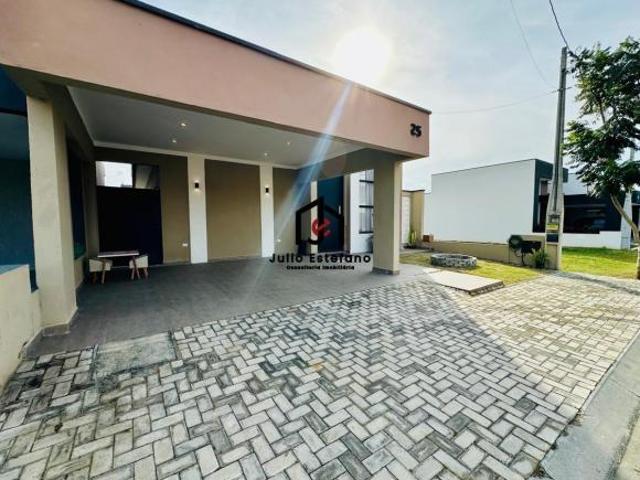 Casa à venda em Tremembé
