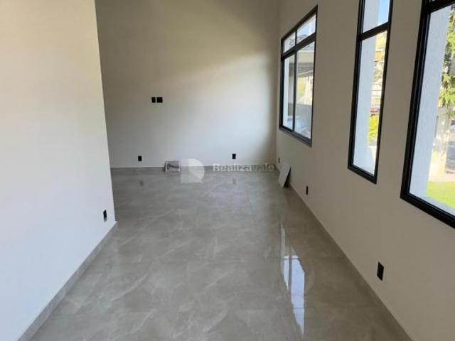 Casa à venda em Tremembé, Caminho Novo, com 3 suítes, com 212 m², Pinheiros de Tremembé