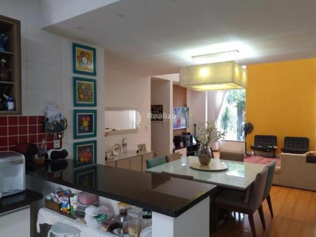 Casa à venda em Tremembé, Loteamento Residencial Campos do Conde II, com 3 quartos, com 213 m²