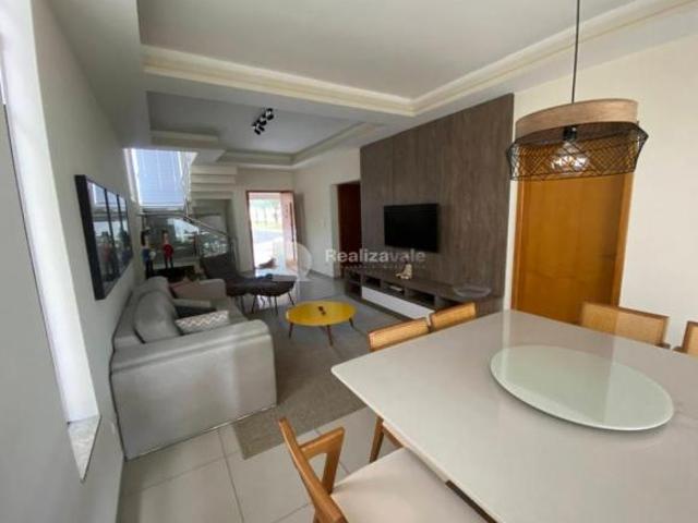 Casa à venda em Tremembé, Parque São Luiz, com 4 quartos, com 220.2 m², Campos do Conde 3