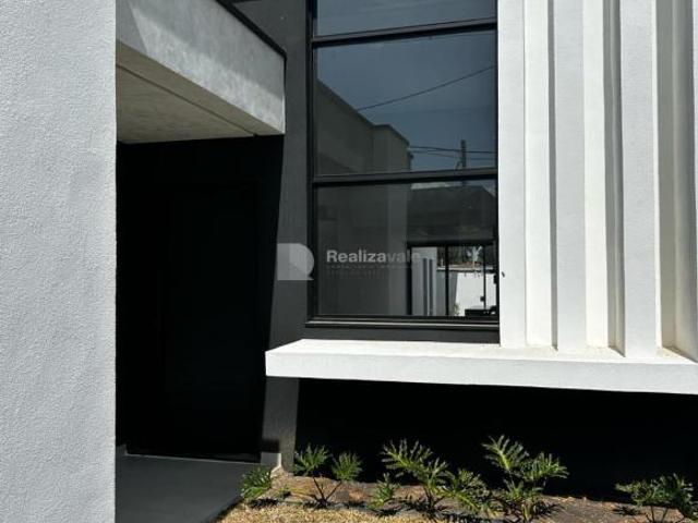 Casa à venda em Tremembé, Vila Nossa Sra. Auxiliadora, com 3 suítes, com 176.76 m², Perola do Vale