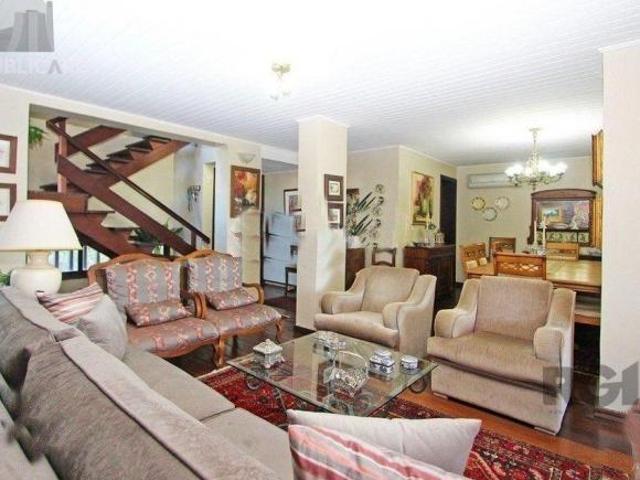 Casa à venda em Três Figueiras