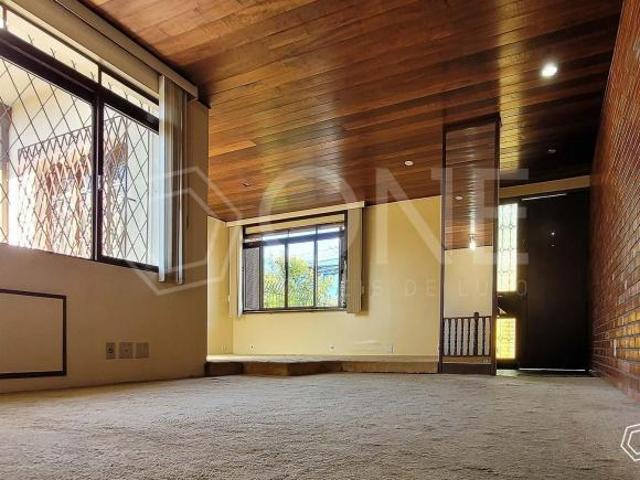 Casa à venda em Três Figueiras