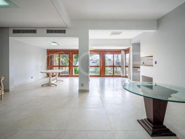 Casa à venda em Três Figueiras