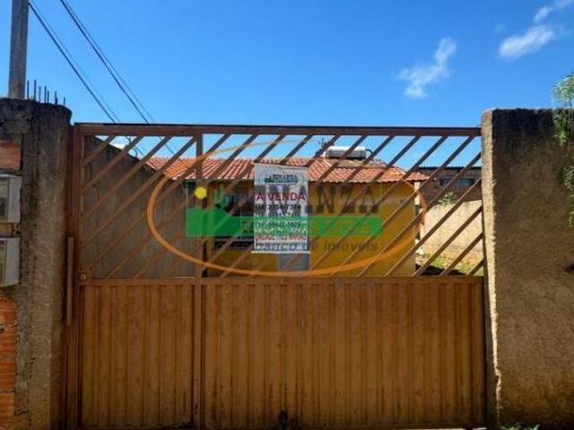 Casa à venda em Três Marias