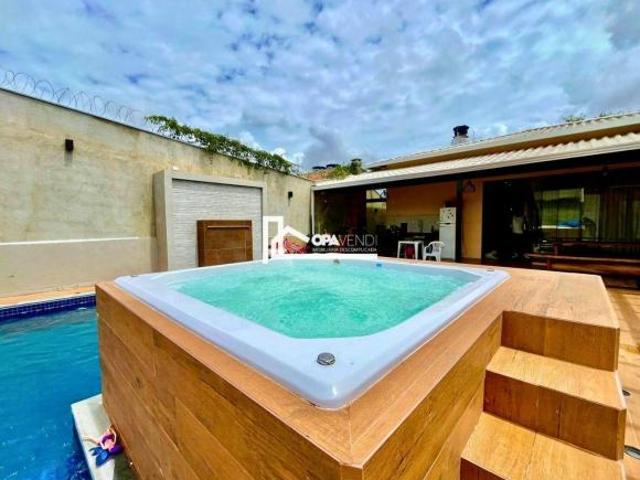 Casa à venda em Trevo
