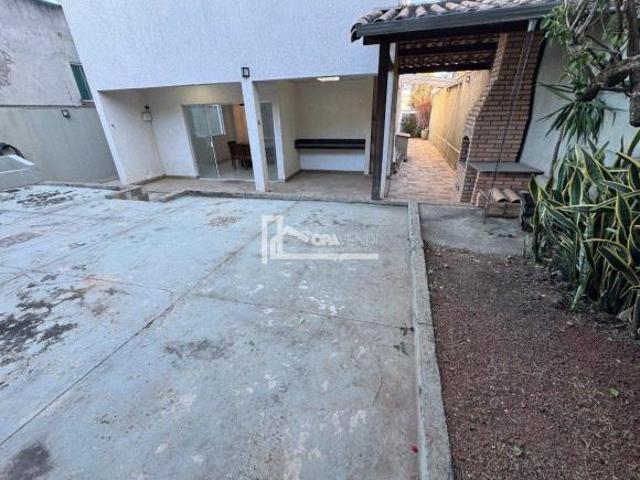 Casa à venda em Trevo