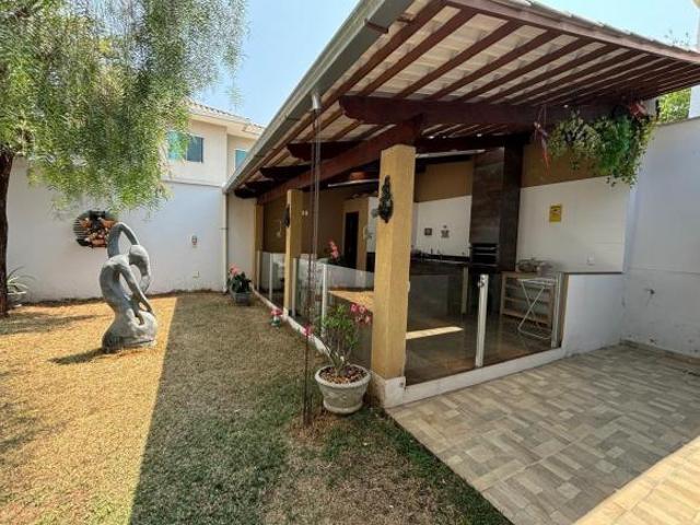 Casa à venda em Trevo