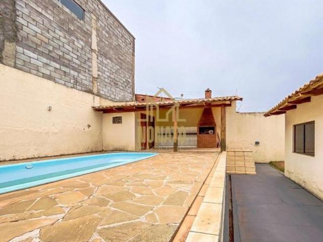 Casa à venda em Trindade