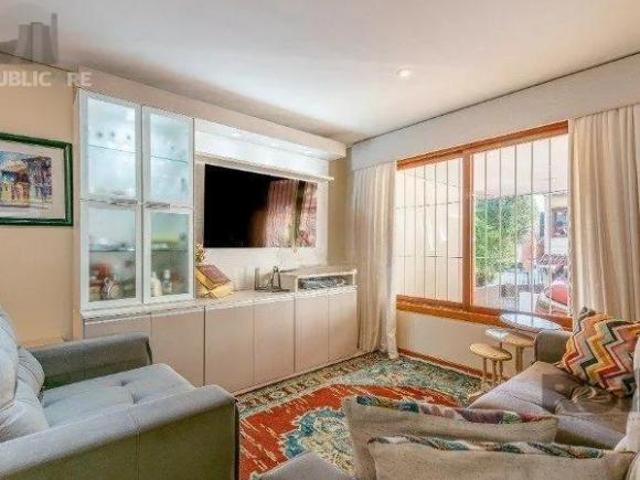 Casa à venda em Tristeza