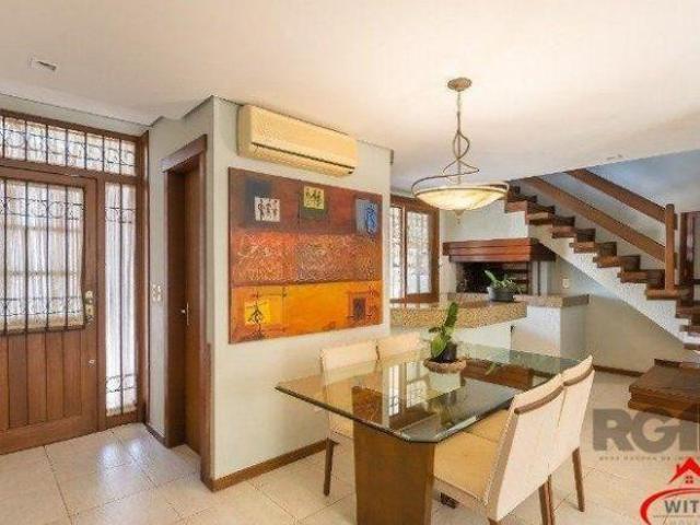 Casa à venda em Tristeza