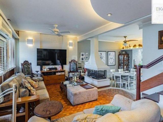 Casa à venda em Tristeza