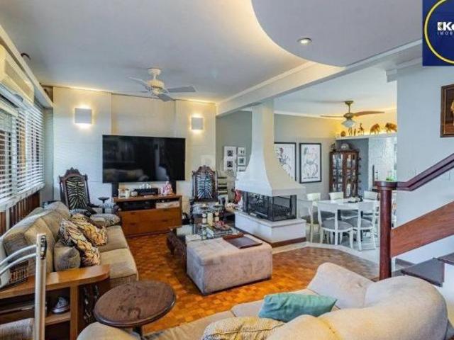 Casa à venda em Tristeza