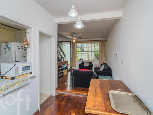 Casa à venda em Tristeza com 79 m², 2 quartos, 1 vaga