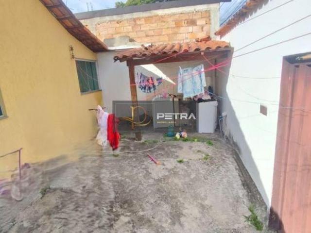 Casa à venda em Tropical