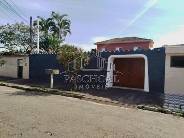 Casa à Venda em Tupiry, Praia Grande SP