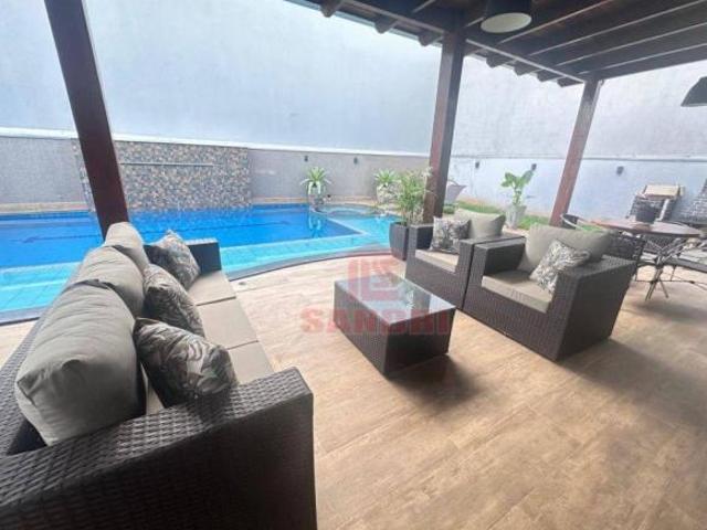 CASA A VENDA EM UM DOS MELHORES CONDOMINIOS FECHADOS DE PORTO RICO, CONDOMINIO COMPLETO COM RAMPA NA