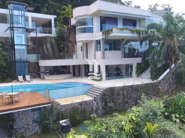 Casa à venda em Ubatuba