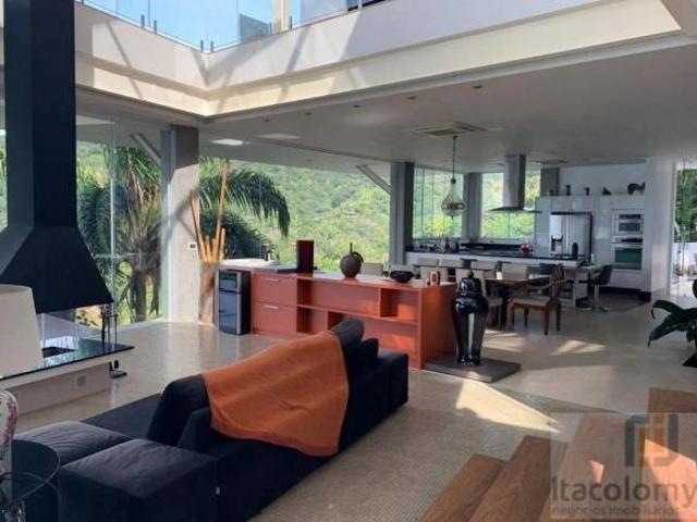 Casa à venda em Ubatuba