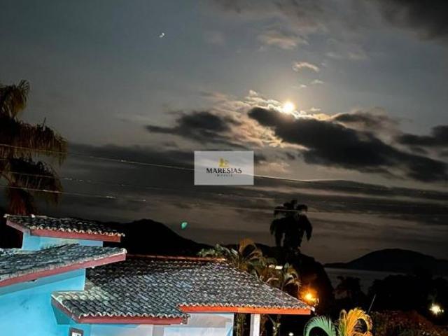 Casa à venda em Ubatuba