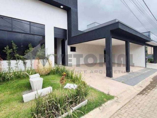 Casa à venda em Ubatuba, Jardim Carolin, com 3 quartos, 300,00m²
