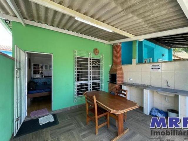 Casa à venda em Ubatuba no Sertão da Quina, aproximadamente 3 km da praia de Maranduba