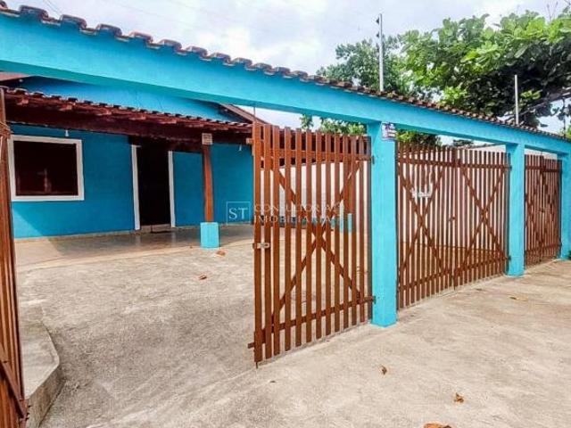 Casa à venda em Ubatuba SP, bairro Maranduba: 2 quartos, 2 salas, 2 banheiros, 114 m² de área!