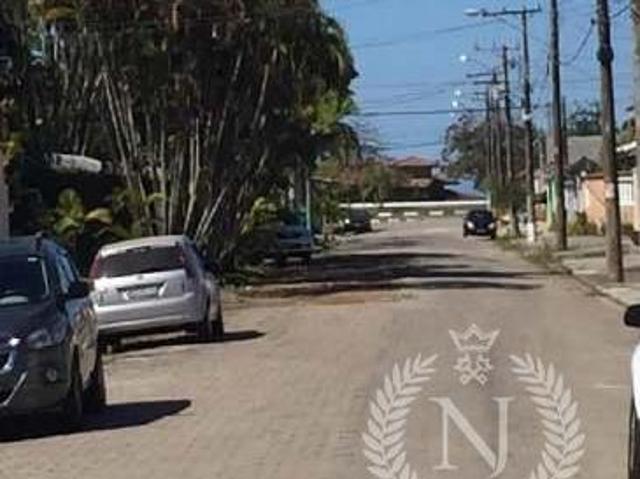 CASA A VENDA EM UBATUBA SP / PRAIA GRANDE