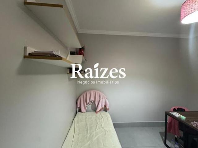 Casa à venda em Uberlândia Bairro Luizote de Freitas 3 quartos, 1 suíte, 3 vagas
