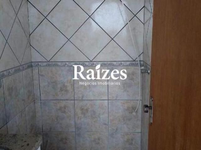Casa à venda em Uberlândia Jardim das Palmeiras, 3 quartos 1 suíte, 3 vagas
