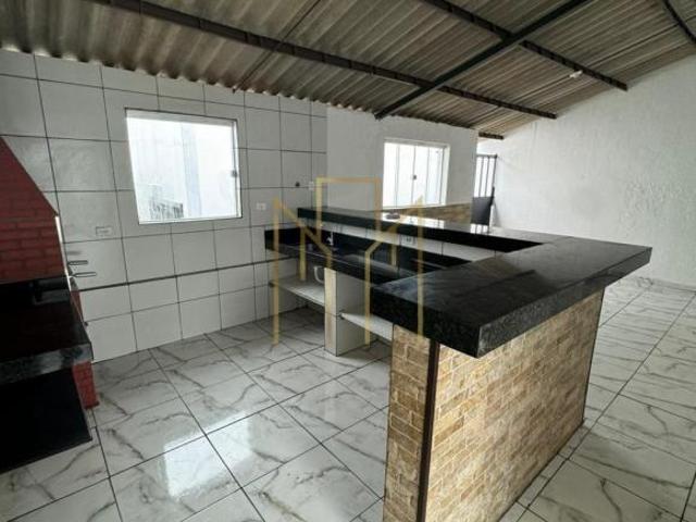 Casa à venda em Uberlândia MG: 3 quartos, 1 sala, 1 banheiro, 2 vagas de garagem Imperdível!