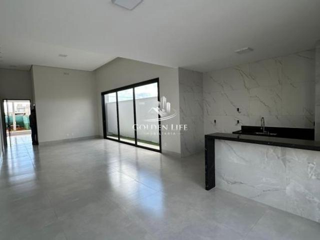 Casa à venda em Uberlândia/MG