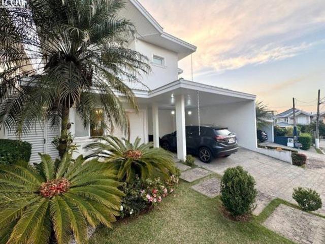 Casa à venda em Urbanova