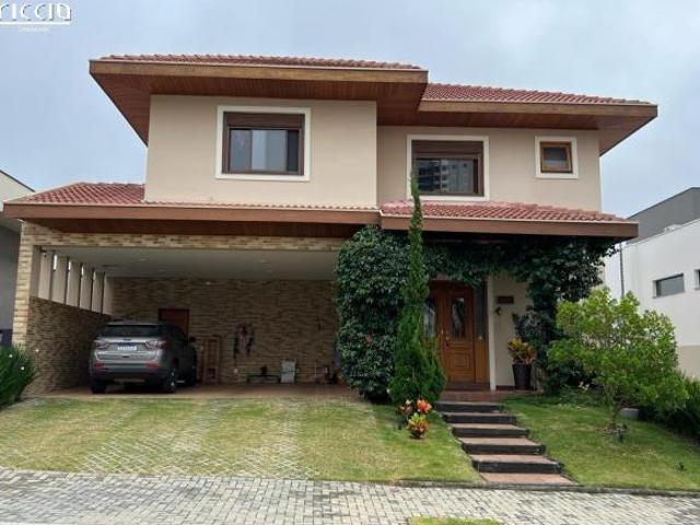 Casa à venda em Urbanova