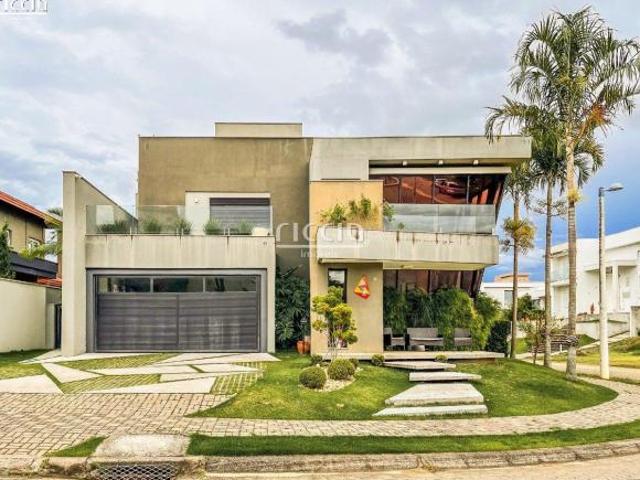 Casa à venda em Urbanova