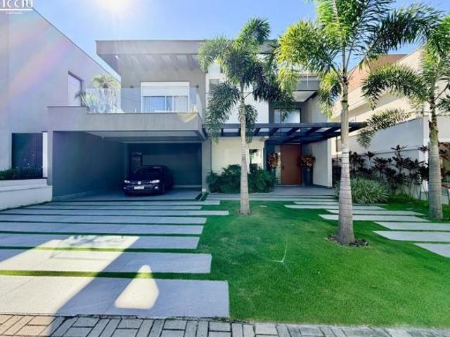 Casa à venda em Urbanova