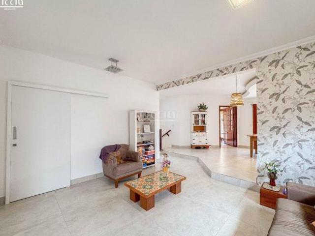Casa à venda em Urbanova