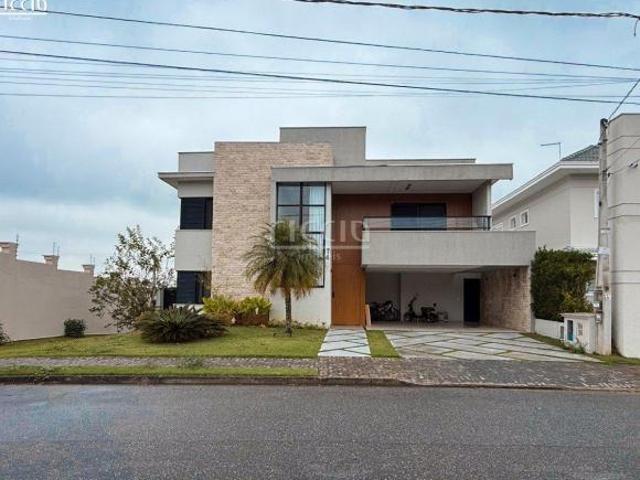 Casa à venda em Urbanova