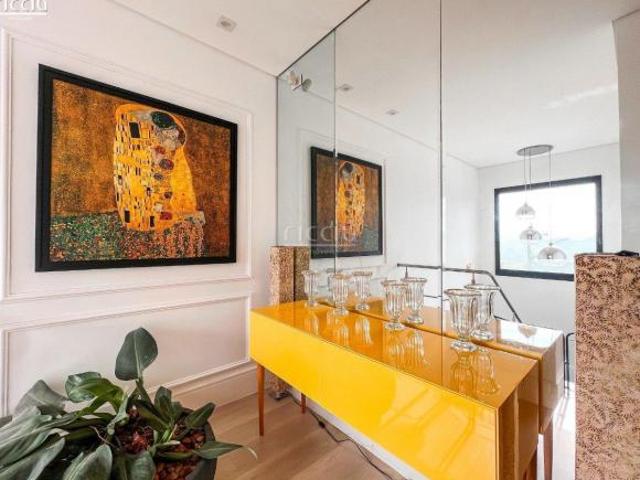 Casa à venda em Urbanova