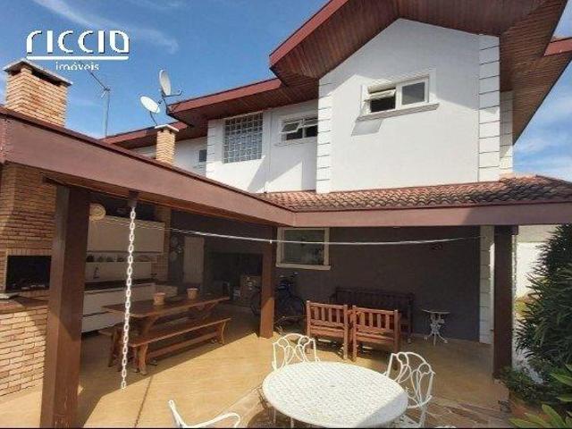 Casa à venda em Urbanova
