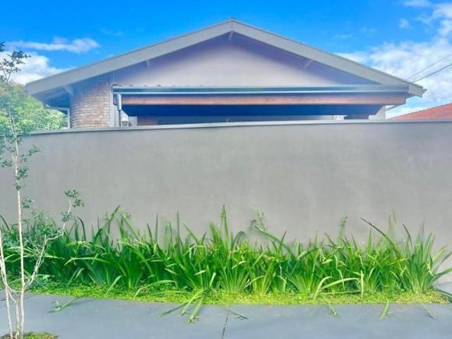 Casa à venda em Urbanova