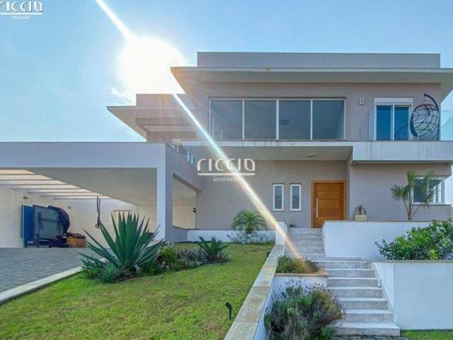 Casa à venda em Urbanova