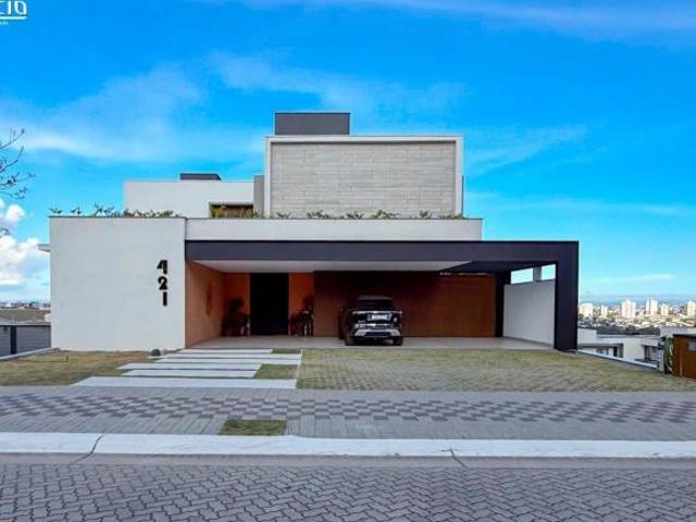 Casa à venda em Urbanova
