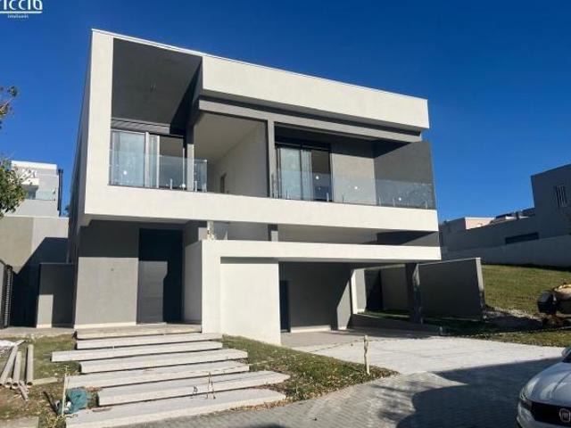 Casa à venda em Urbanova