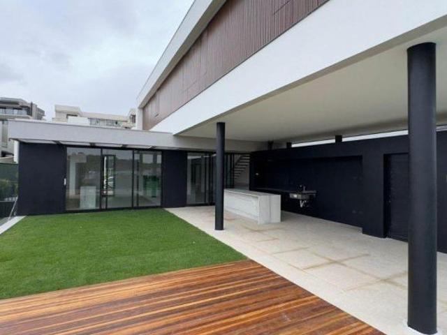 Casa à venda em Urbanova