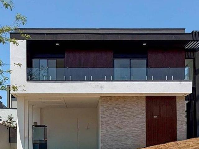 Casa à venda em Urbanova