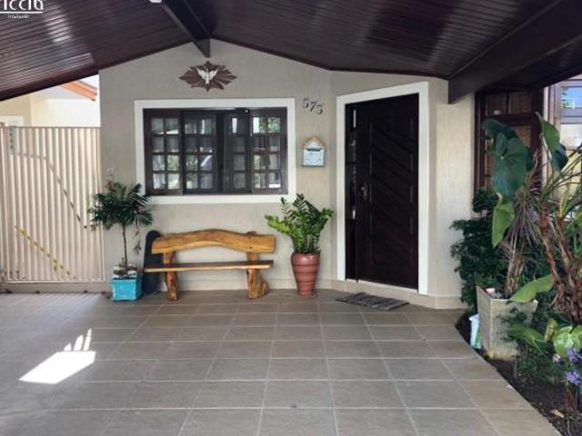 Casa à venda em Urbanova