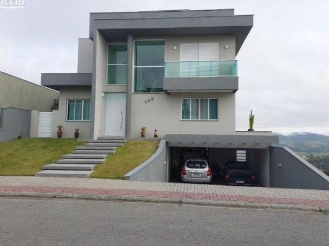 Casa à venda em Urbanova