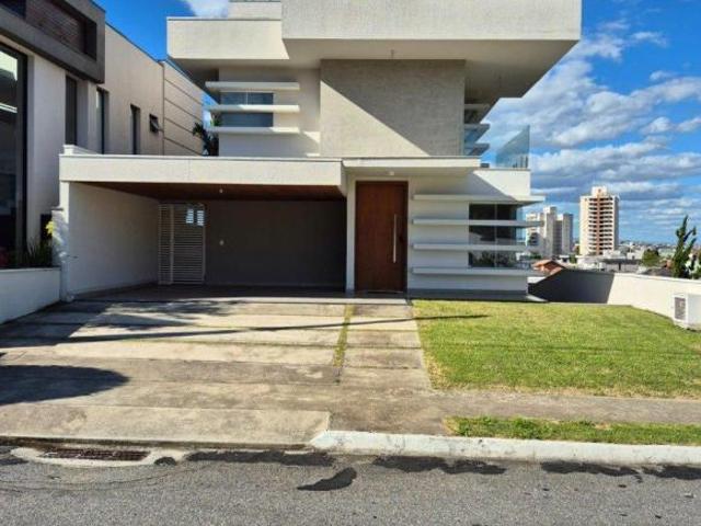 Casa à venda em Urbanova
