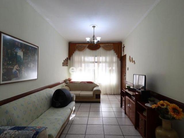 Casa à venda em Utinga